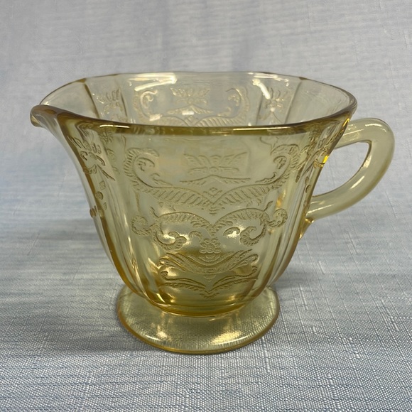 federal glass | Kitchen | Federal Glass Madrid Amber Footed Creamer ...